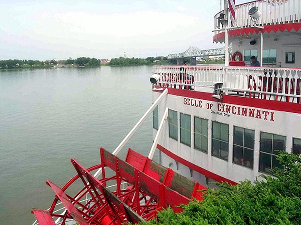 Hitch A Ride On a Riverboat Queen! Cincy’s Belle Paddlewheeling Through ...